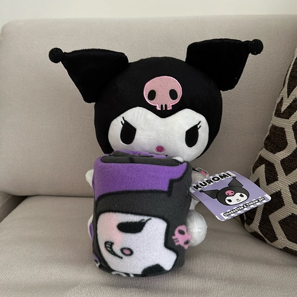 Sanrio | Other | Sanrio Hugger Character And Throw Set Kuromi New With ...